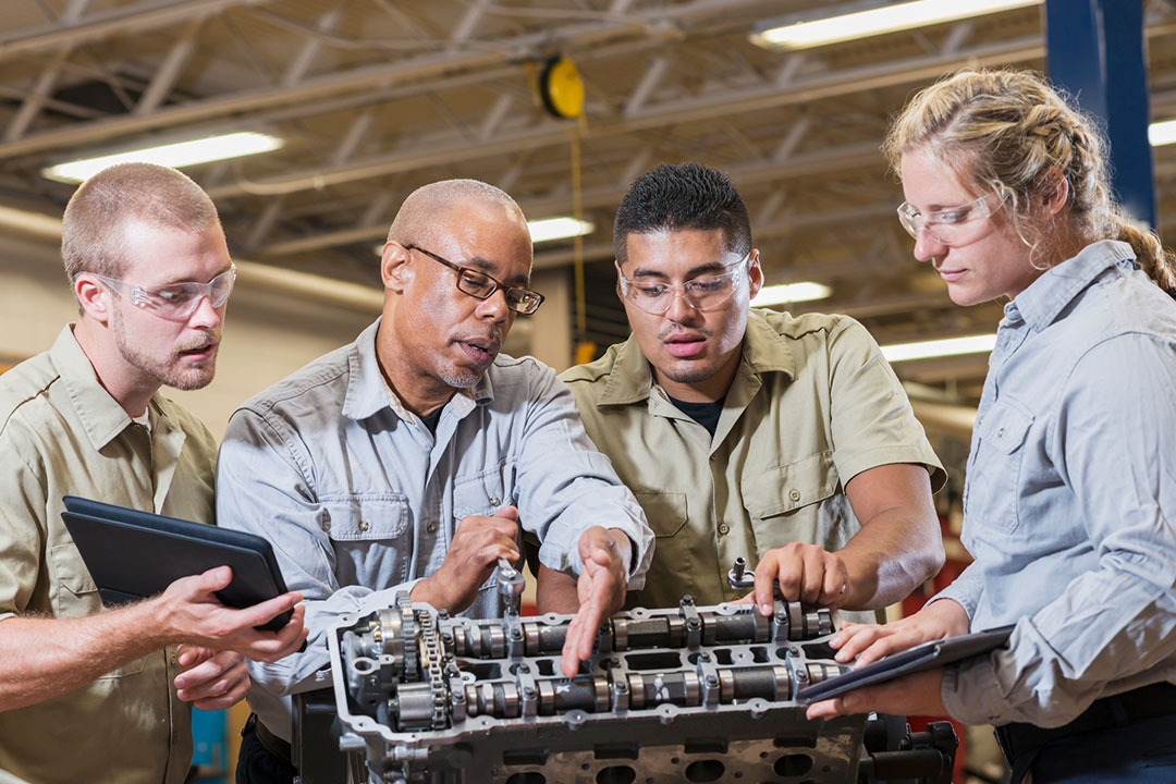 The Piston Foundation Automotive Trades Scholarship Application is Now ...